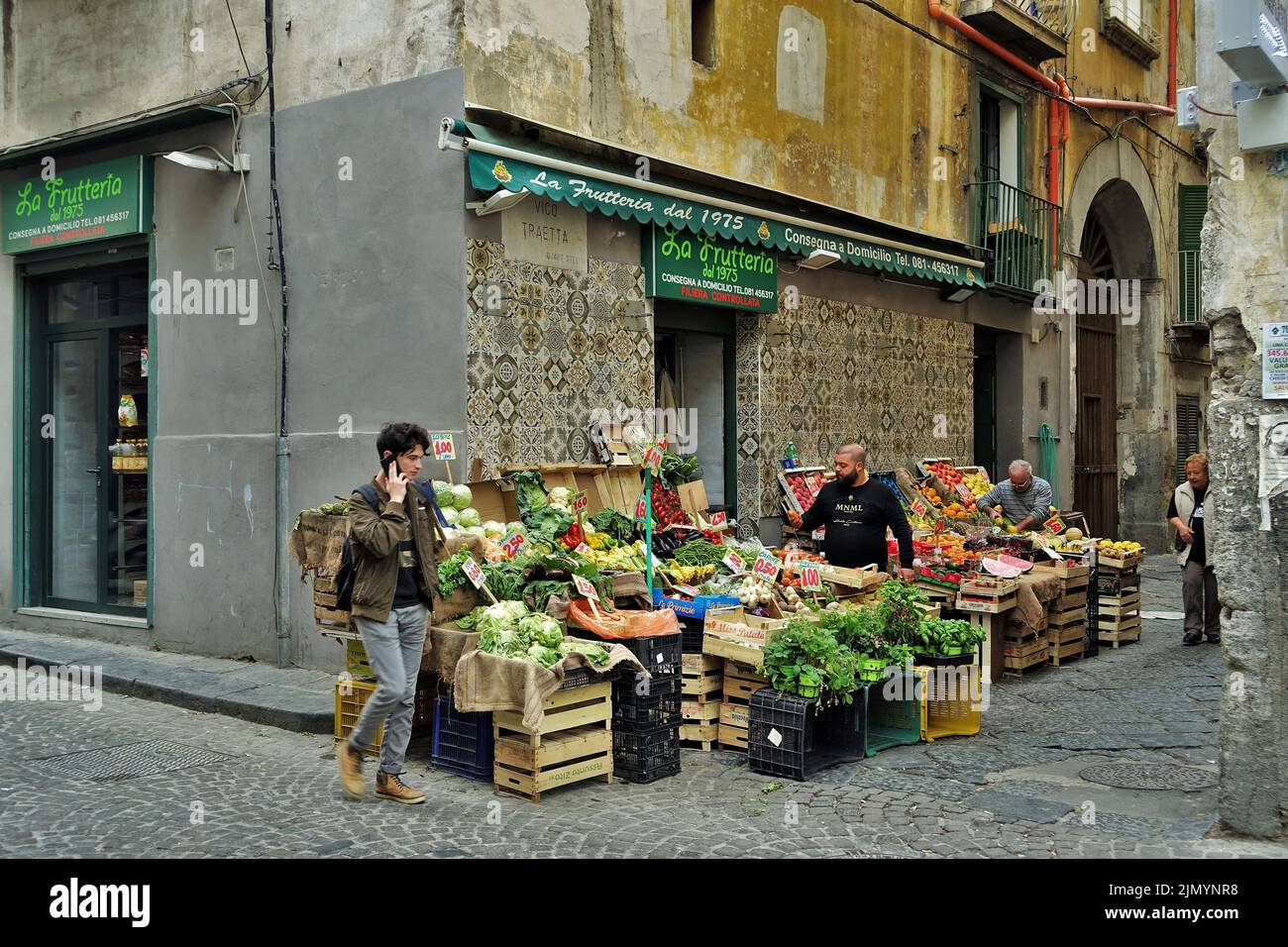 Roadside fruit and vegetable vendor, Naples, Campania, Italy, Europe Stock Photo - Alamy