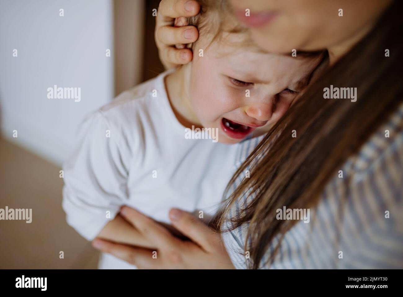 Sad hug mother son hi-res stock photography and images - Alamy