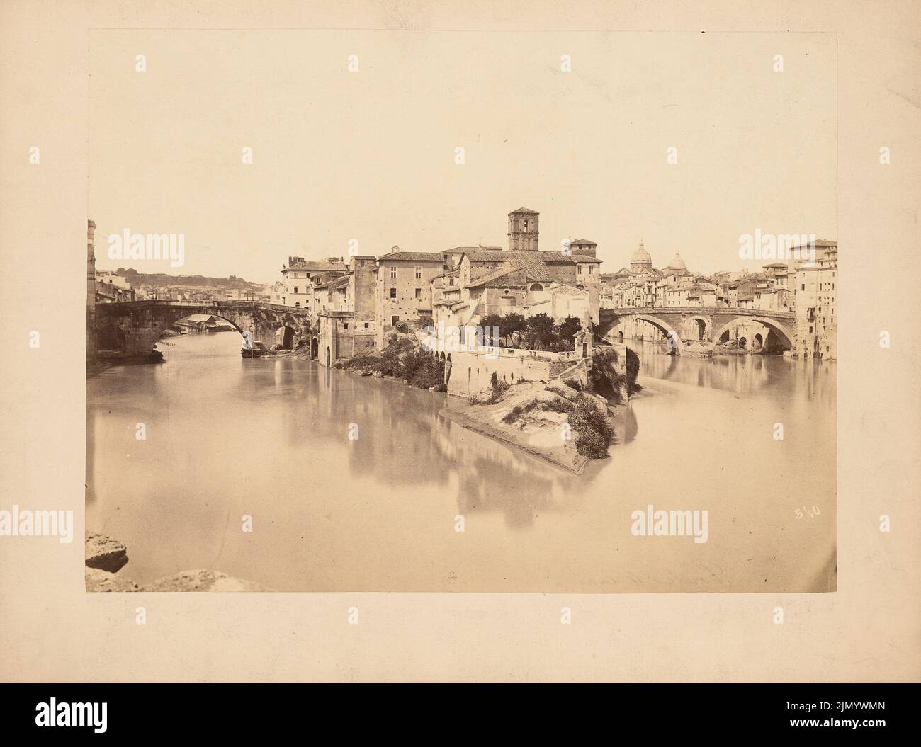 Blick auf insel und beidseitige brucken hi-res stock photography and ...