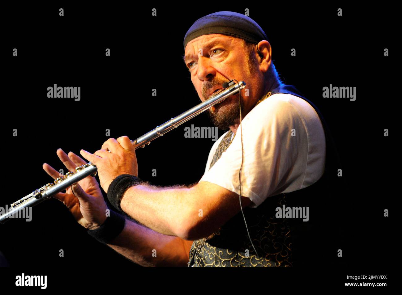 Munich, Deutschland. 14th July, 2008. ARCHIVE PHOTO: Ian ANDERSON turns ...