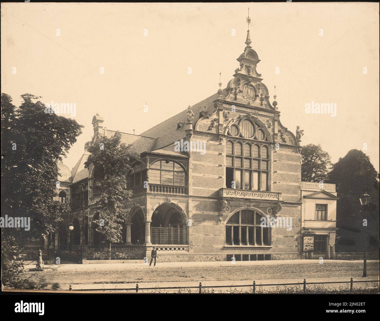 Grisebach Hans (1848-1904), large beer house Kronprinzelt, Berlin (1913 ...