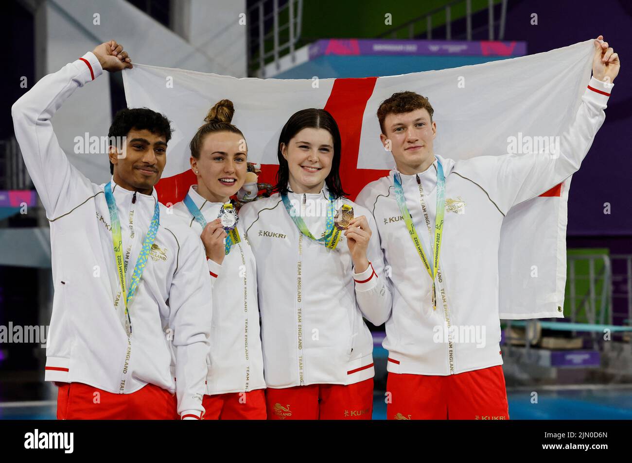 Commonwealth games 2022 gold medal hi-res stock photography and images ...