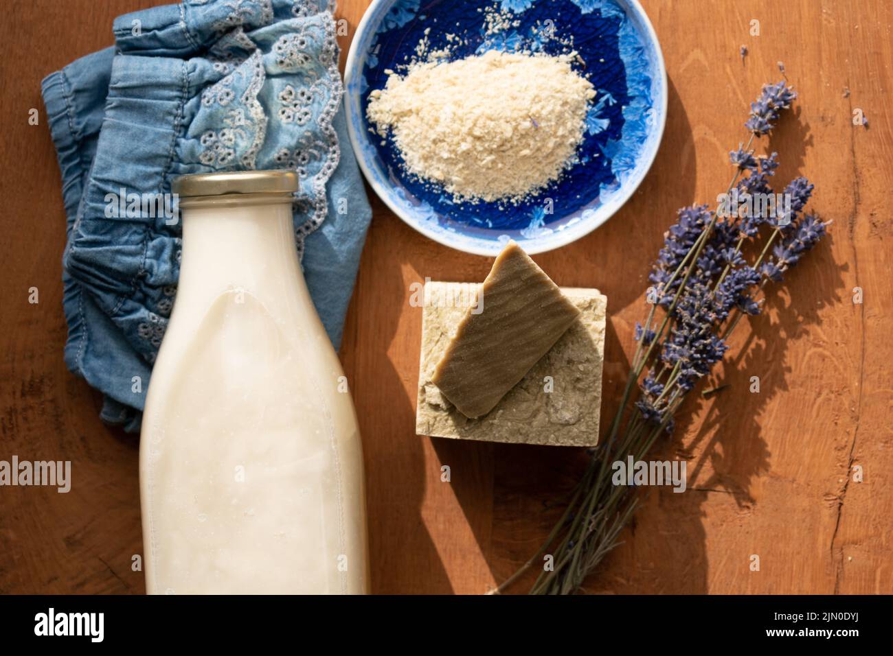 Homemade laundry, Marseille grated soap, DIY, do it yourself, zero ...