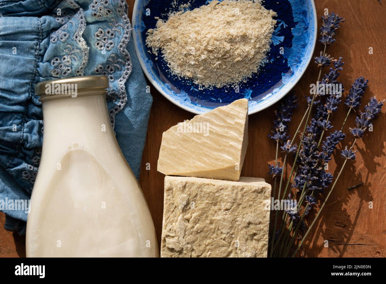 Homemade laundry, Marseille grated soap, DIY, do it yourself, zero ...
