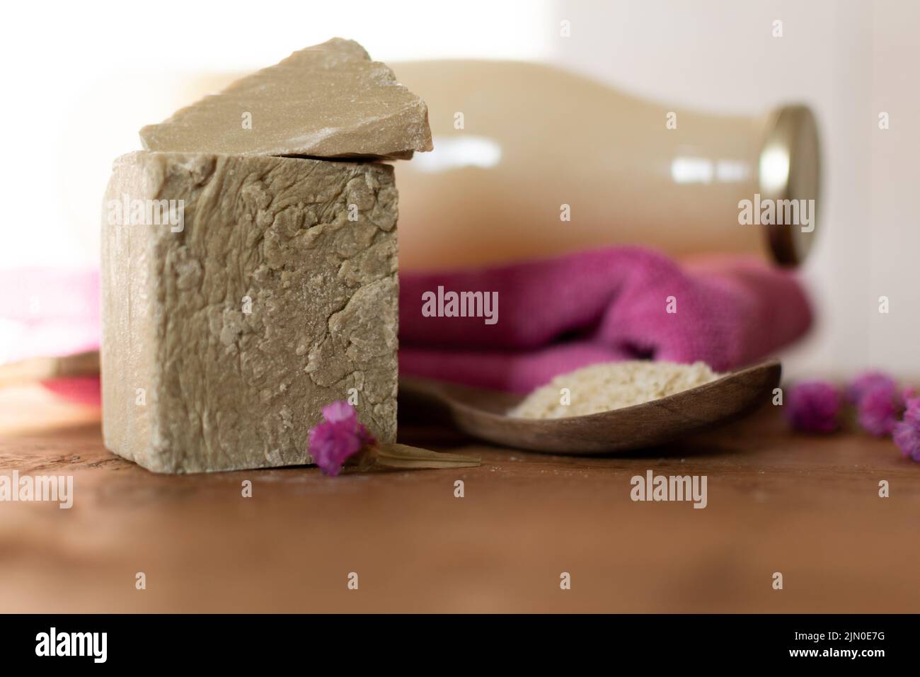 Homemade laundry, Marseille grated soap, DIY, do it yourself, zero ...