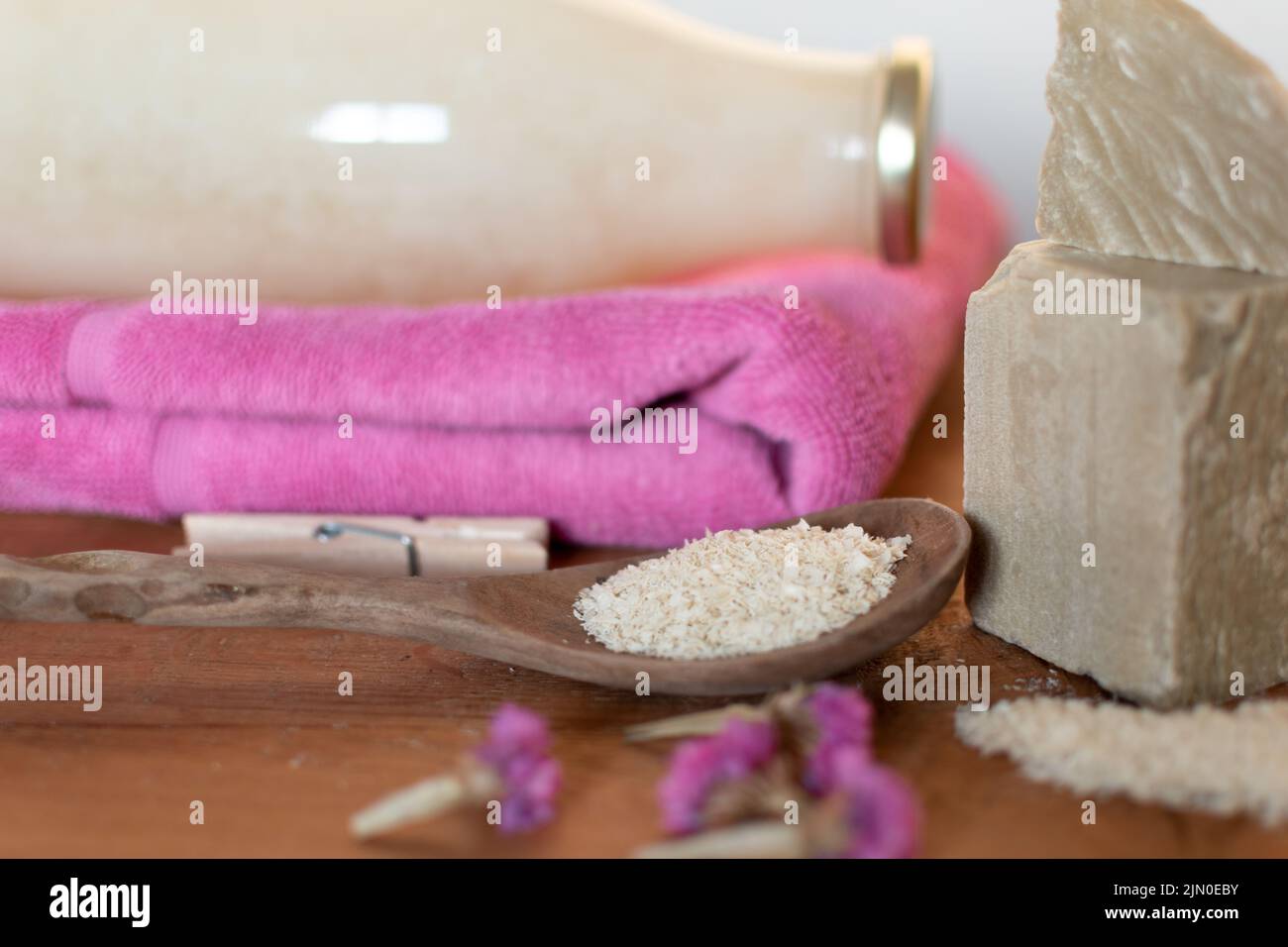 Homemade laundry, Marseille grated soap, DIY, do it yourself, zero ...