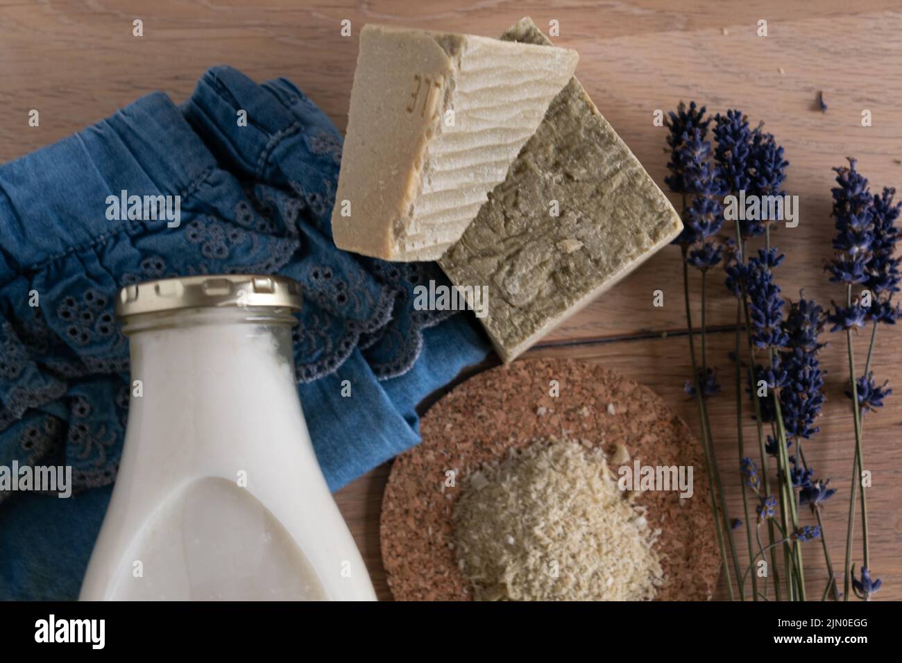 Homemade laundry, Marseille grated soap, DIY, do it yourself, zero ...