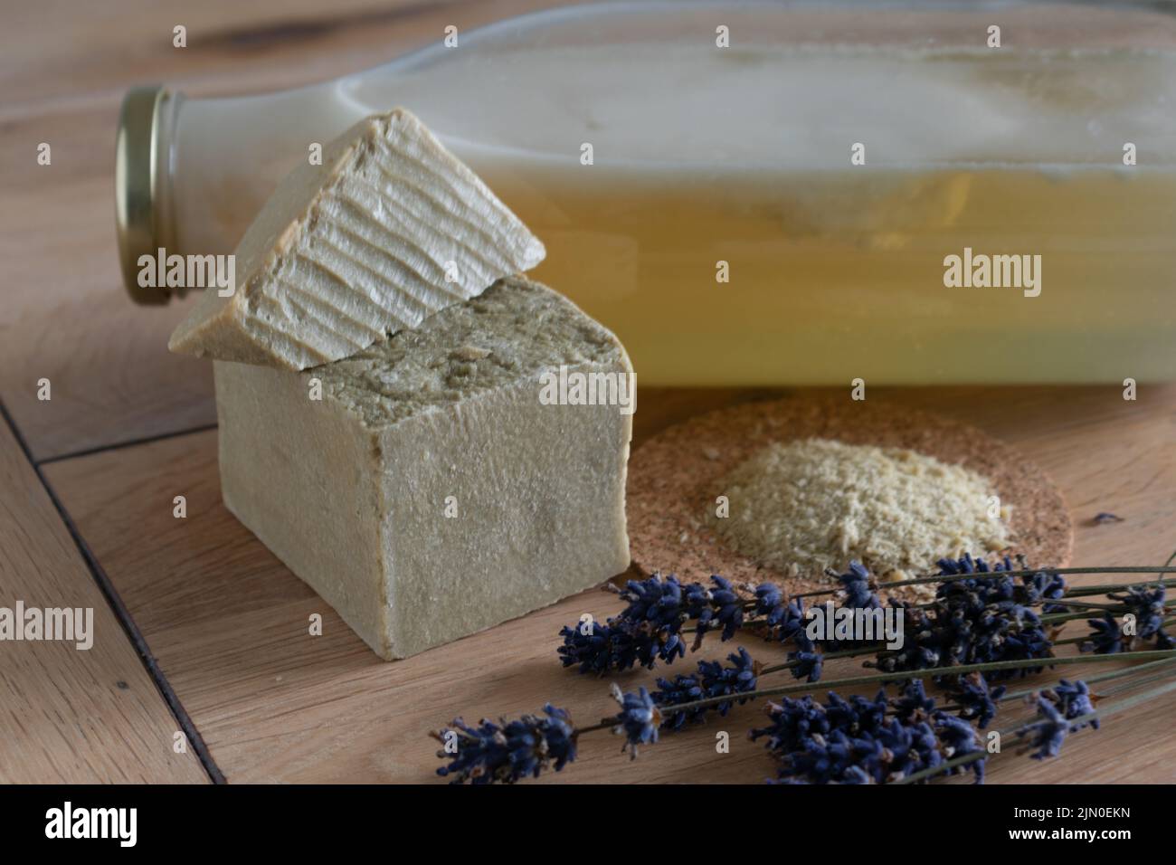 Homemade laundry, Marseille grated soap, DIY, do it yourself, zero ...