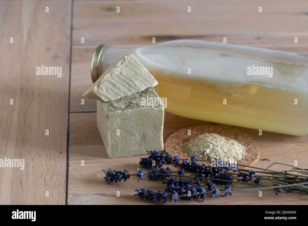 Homemade laundry, Marseille grated soap, DIY, do it yourself, zero ...