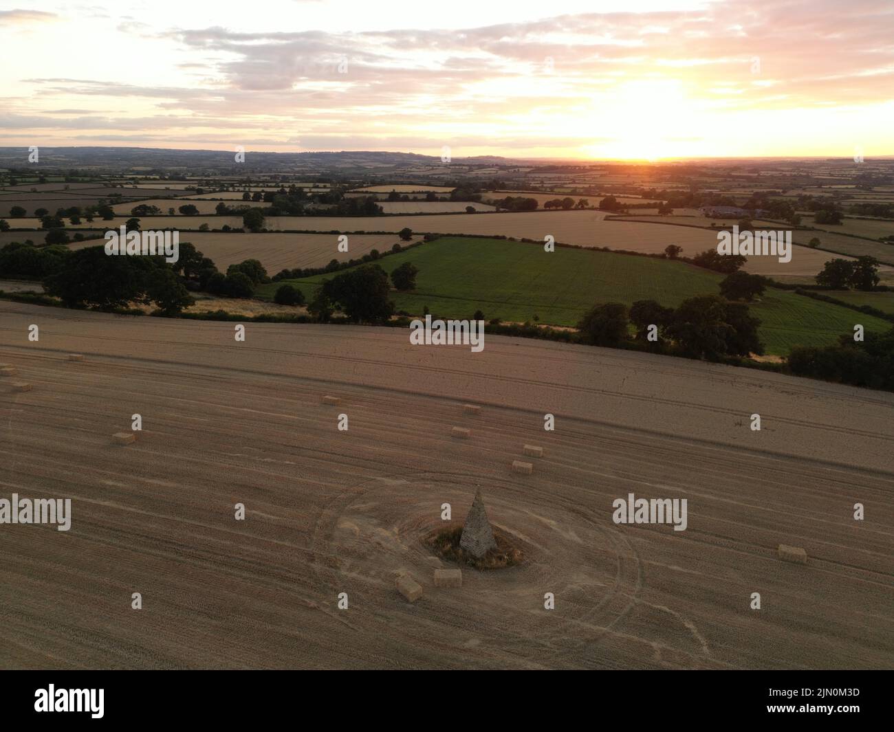 Compton Pike a elongated pyramid. 16th century signalling beacon ...