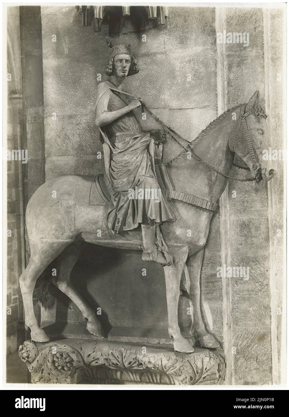 Reiterstatue Cut Out Stock Images & Pictures - Alamy