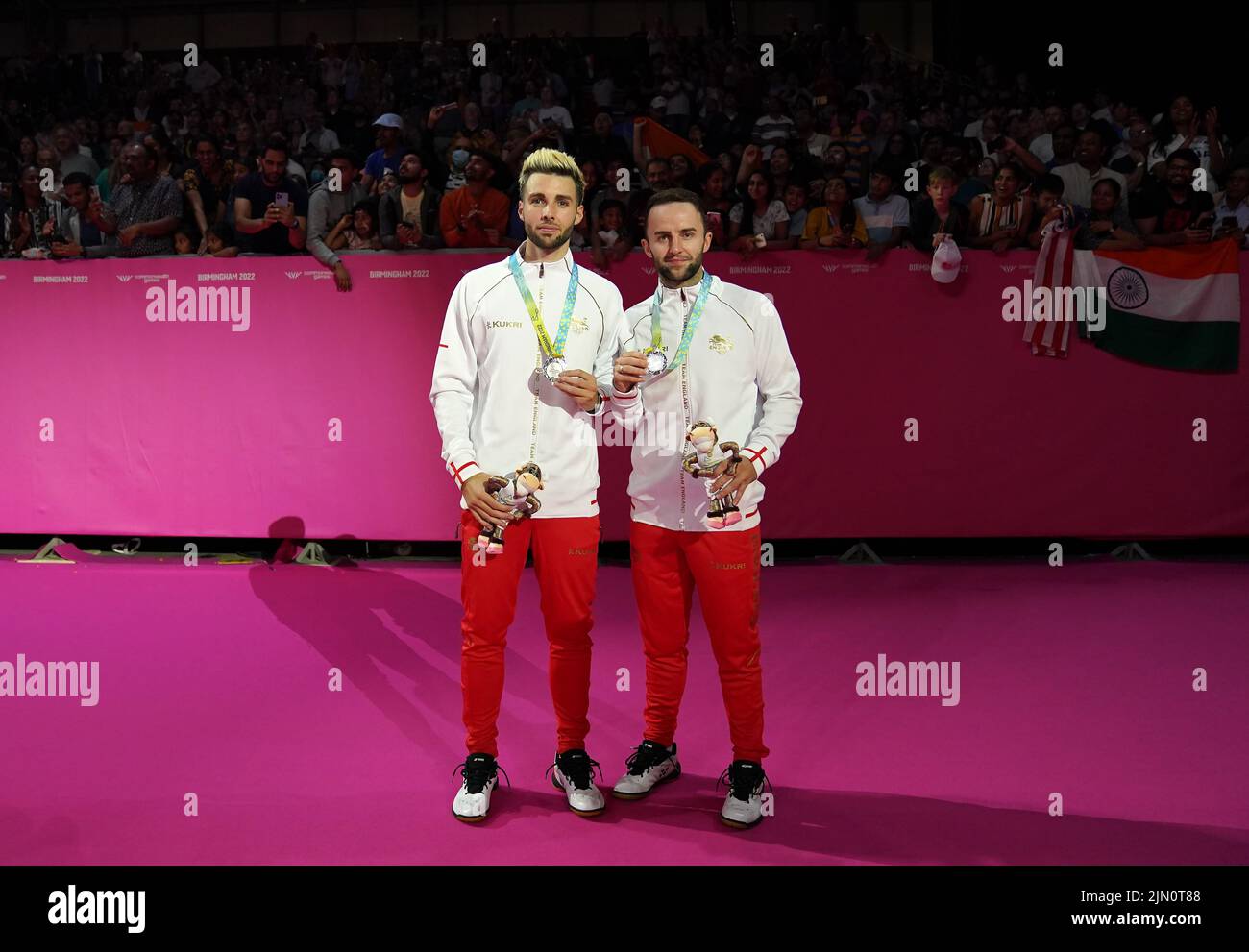 England's Sean Vendy and Ben Lane after winning silver in the Men's ...