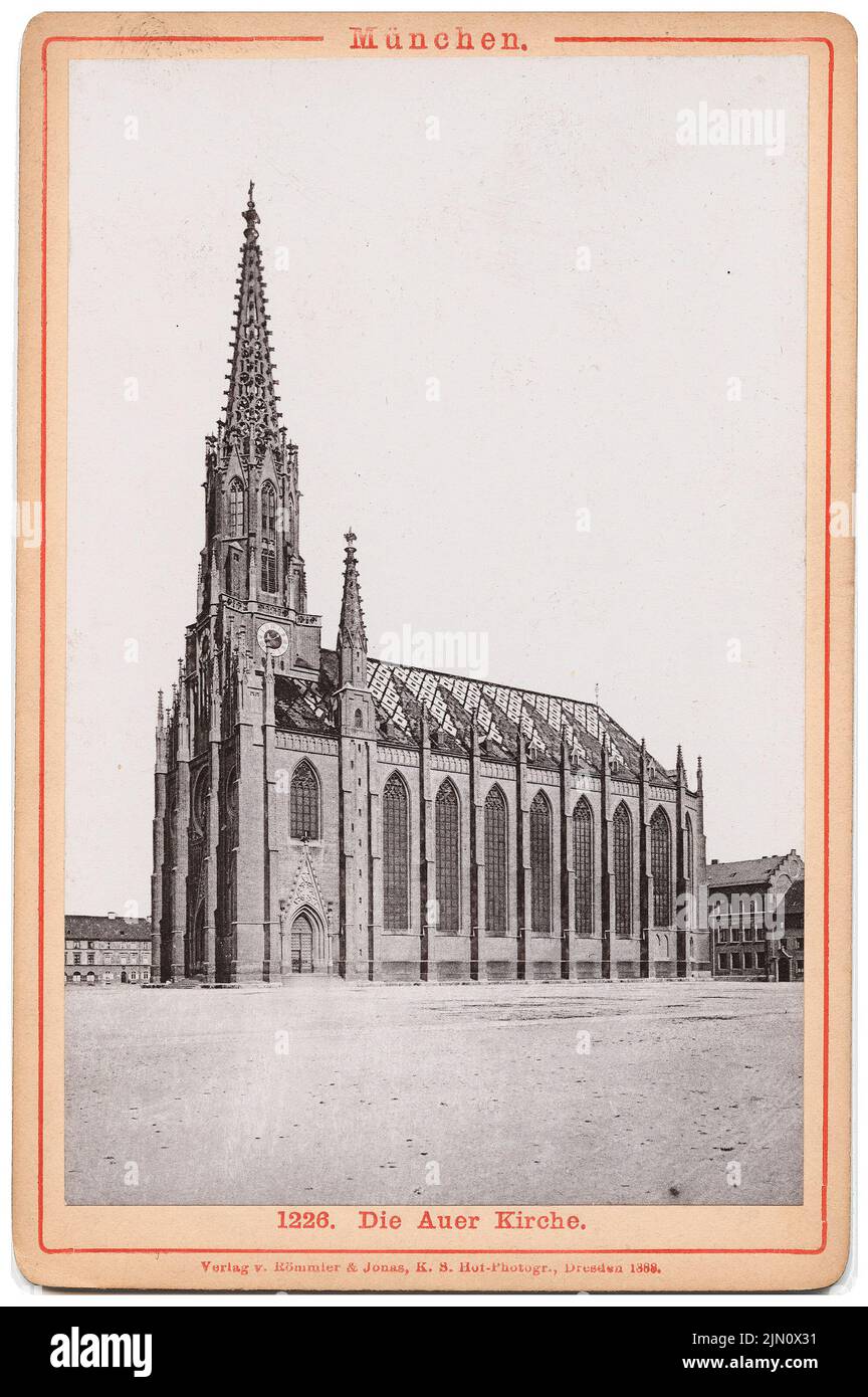 Cathedral munich Cut Out Stock Images & Pictures - Alamy