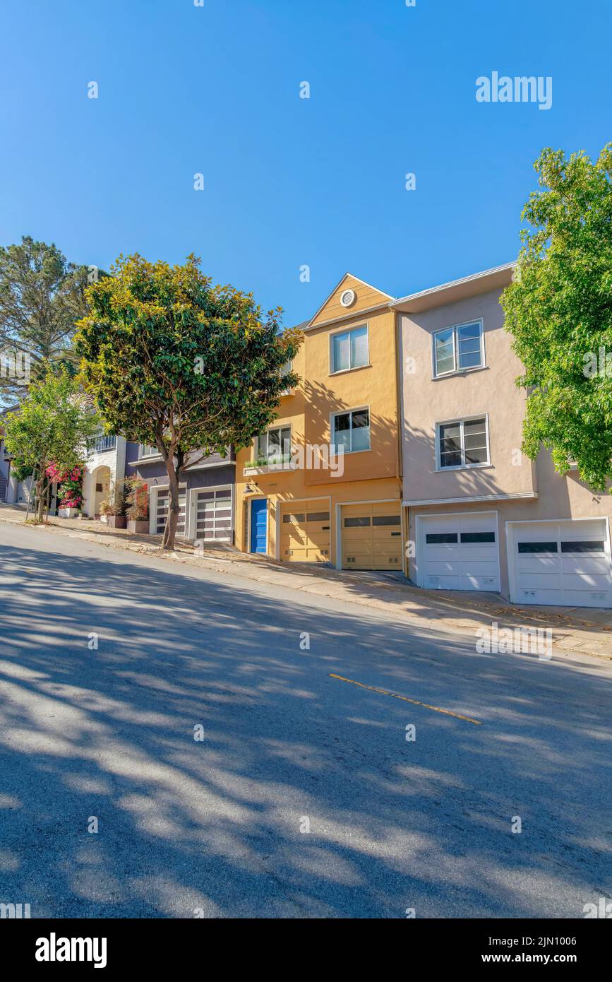 Steep street with houses on the side at San Francisco, California ...