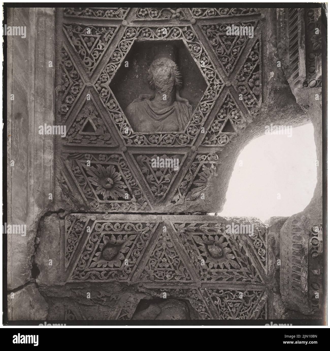 Unknown photographer, ceiling of the peristyl in Baalbek (without dat ...