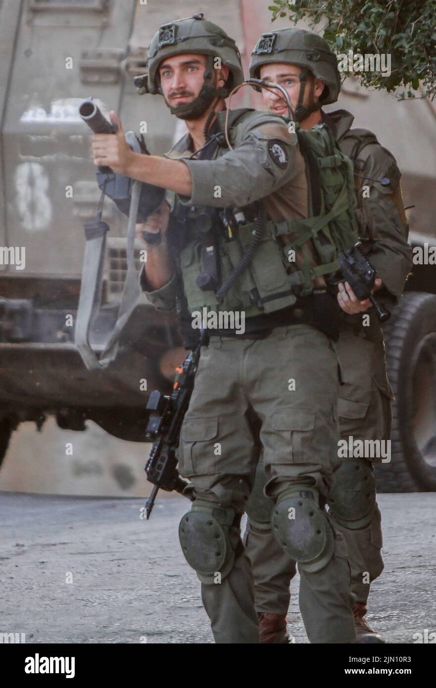Jenin, Palestine. 2nd Aug, 2022. Israeli soldiers fire tear gas ...