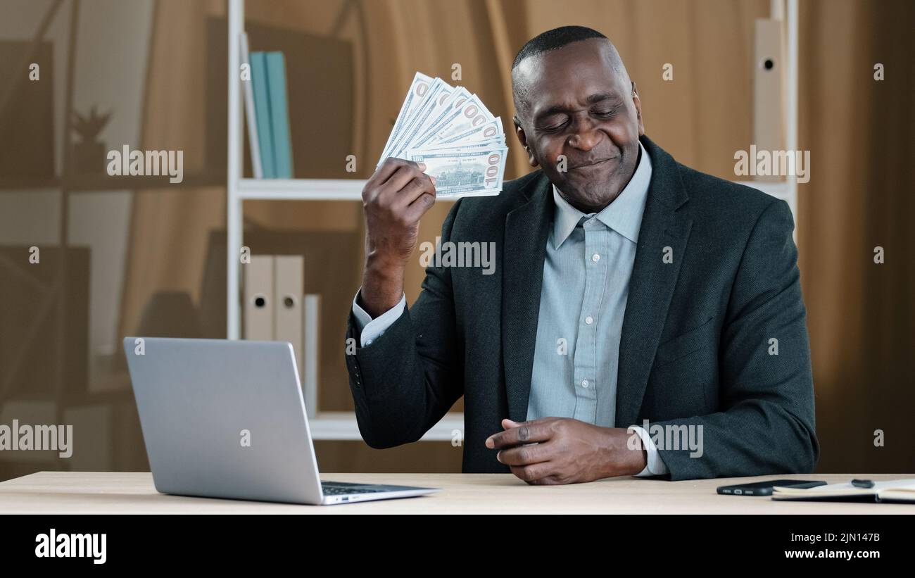 Old mature African businessman 60s worker banker banking agent senior ...