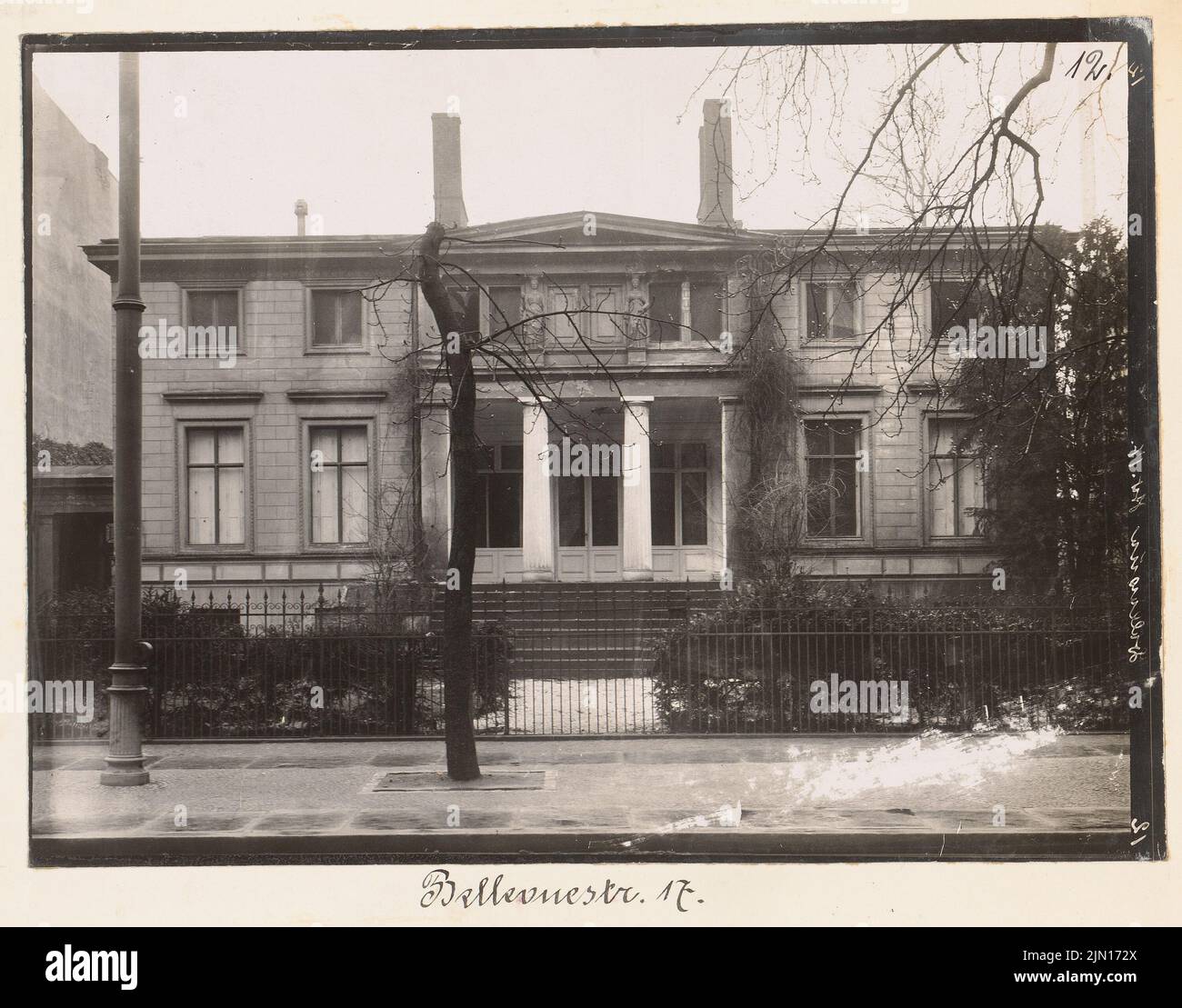 Landhaus bellevuestrasse 17 hi-res stock photography and images - Alamy