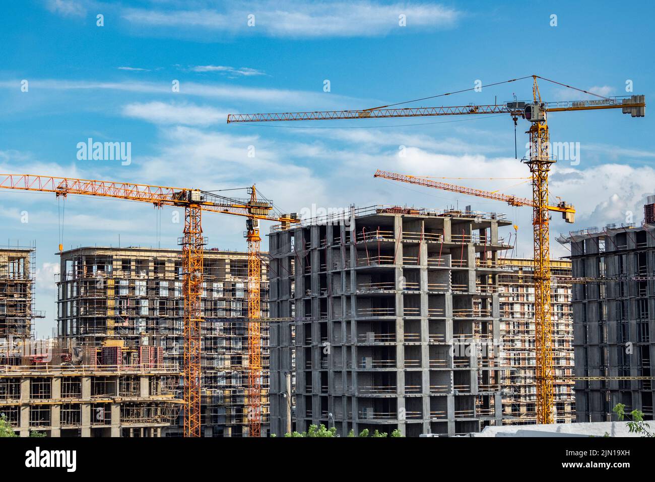 Russia, Moscow. Construction of houses Stock Photo - Alamy