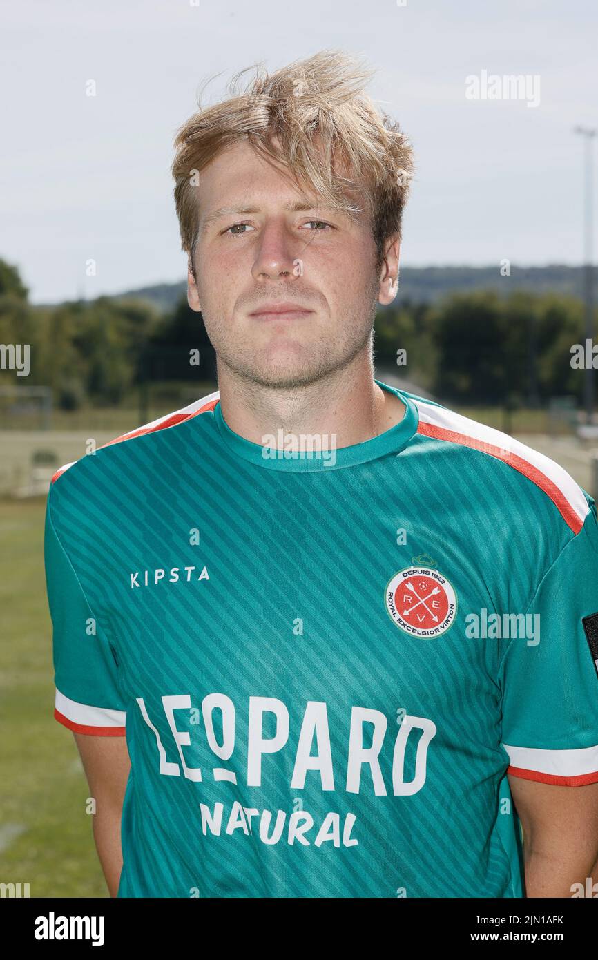Virton's Ruben Droenhle poses for the photographer during the 2022-2023 ...