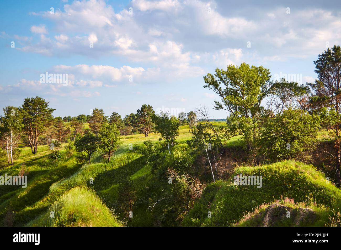 Hilly area hi-res stock photography and images - Alamy