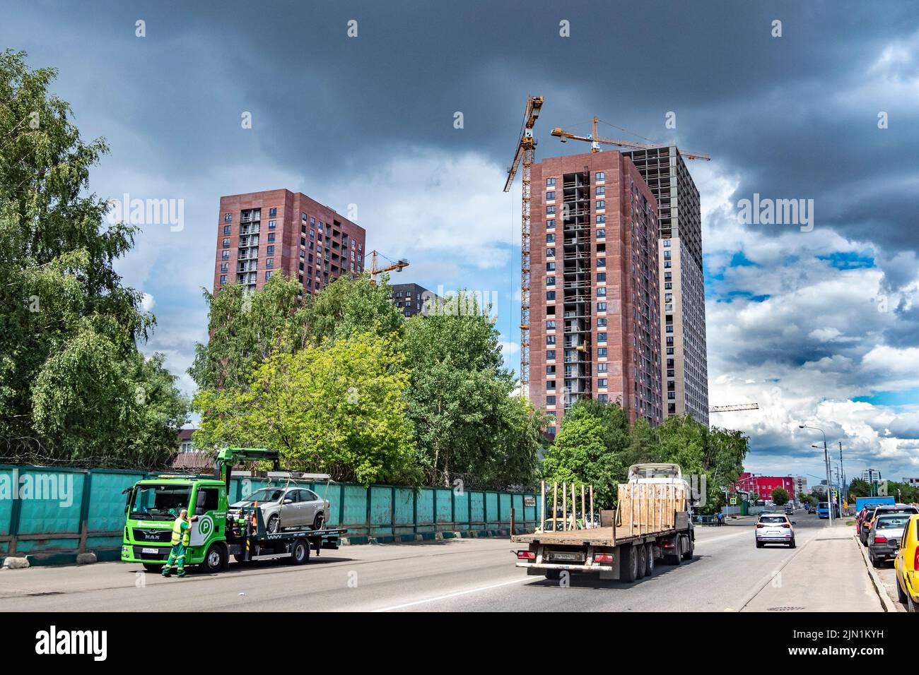 Russia, Moscow. Construction of houses Stock Photo - Alamy