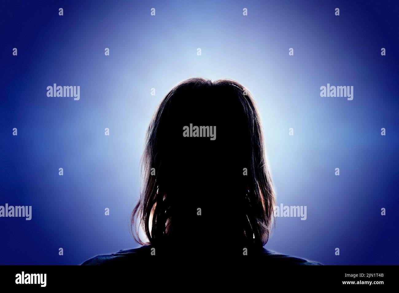 Back of woman head hi-res stock photography and images - Alamy