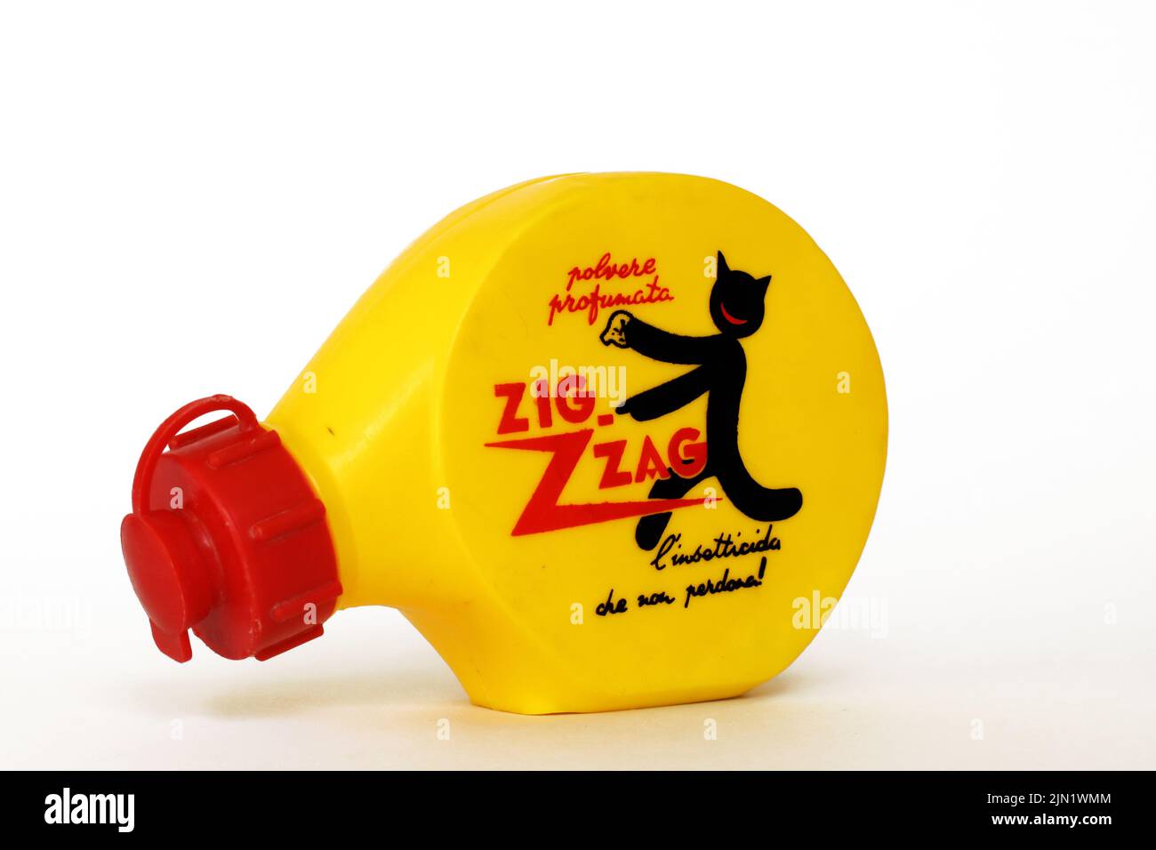 Vintage 1960s powder insecticide ZIG ZAG for cockroaches, fleas, ants ...