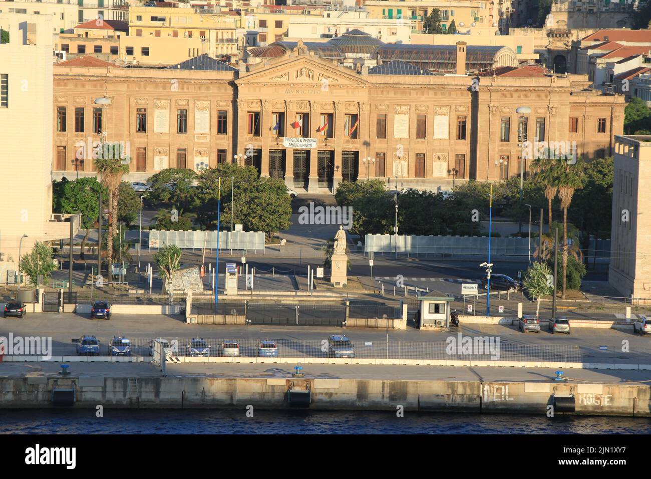 The harbour at Messina, Sicily Stock Photo - Alamy