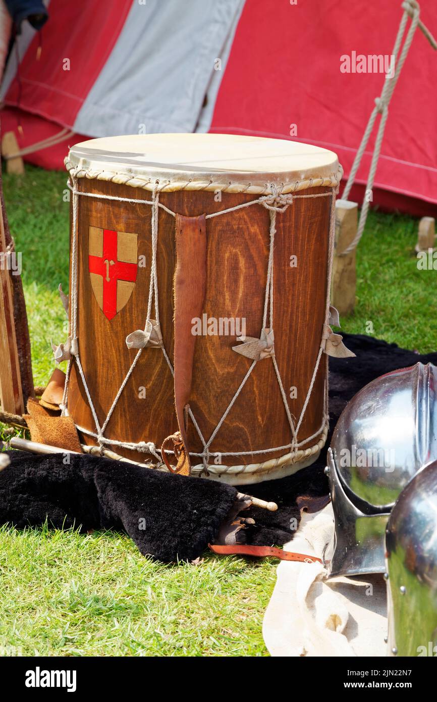 Medieval musical instrument hi-res stock photography and images - Alamy