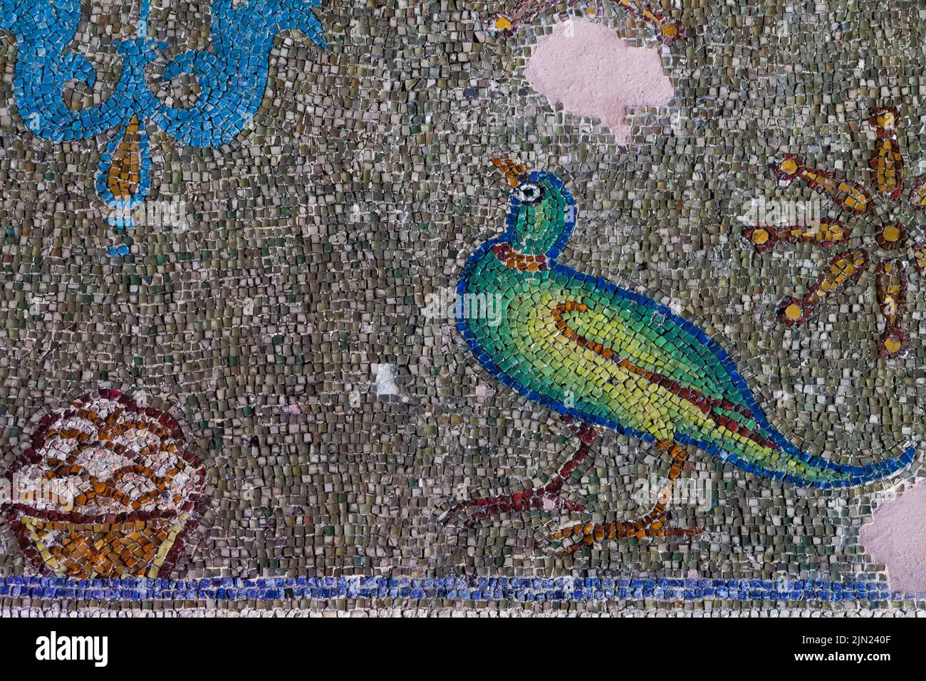 Byzantine mosaic of peacock hi-res stock photography and images - Alamy