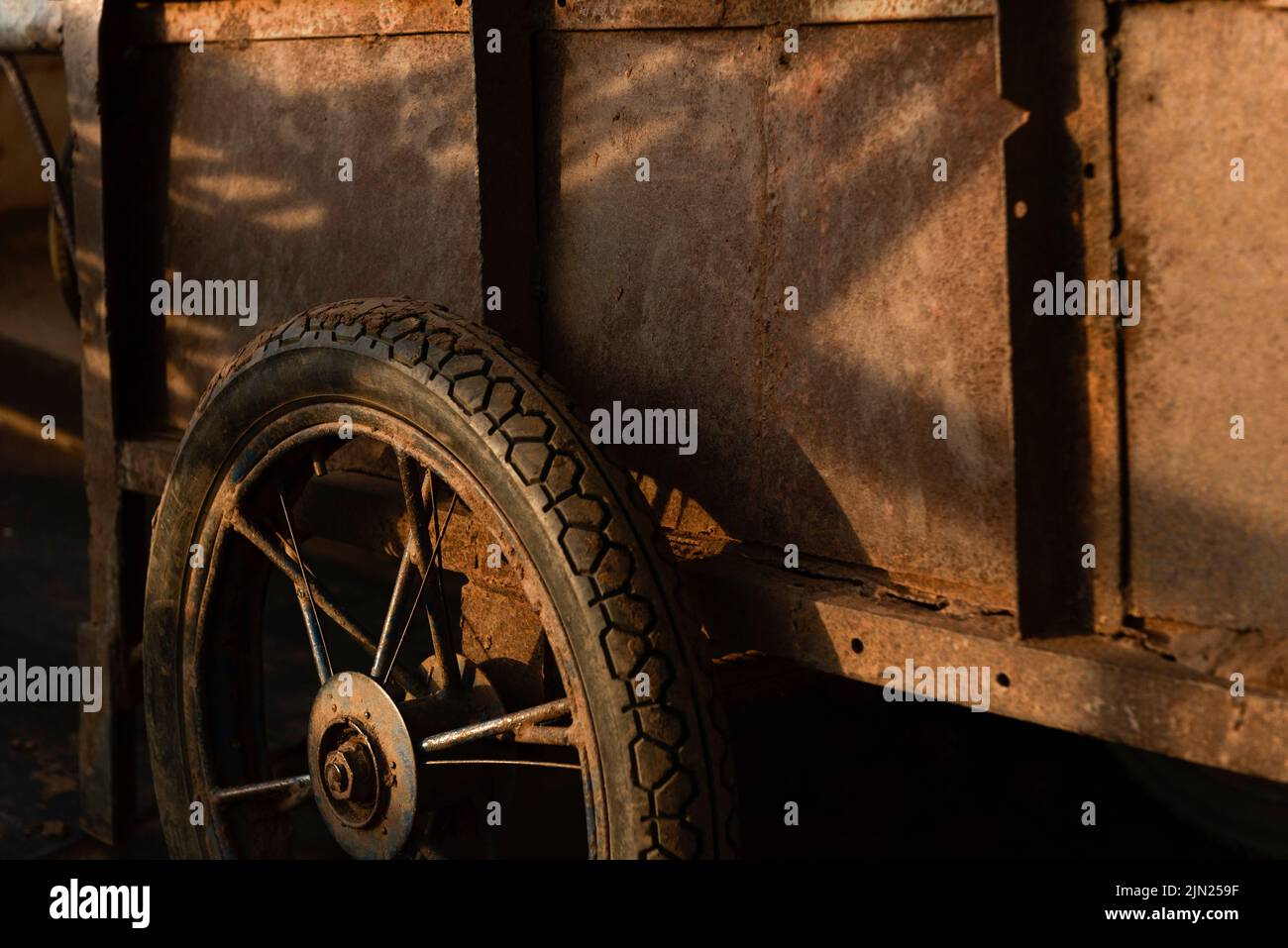 Old rust texture covered hi-res stock photography and images - Alamy