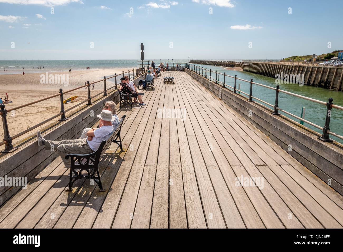 Littlehampton, August 4th 2022: The pier Stock Photo - Alamy