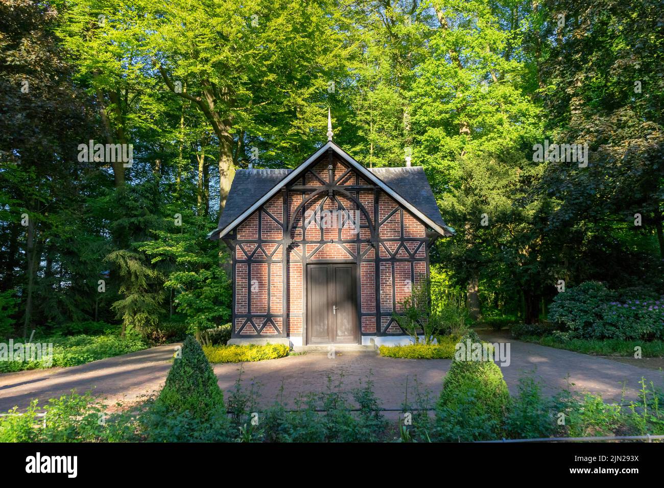 Typical northern german architecture hi-res stock photography and ...
