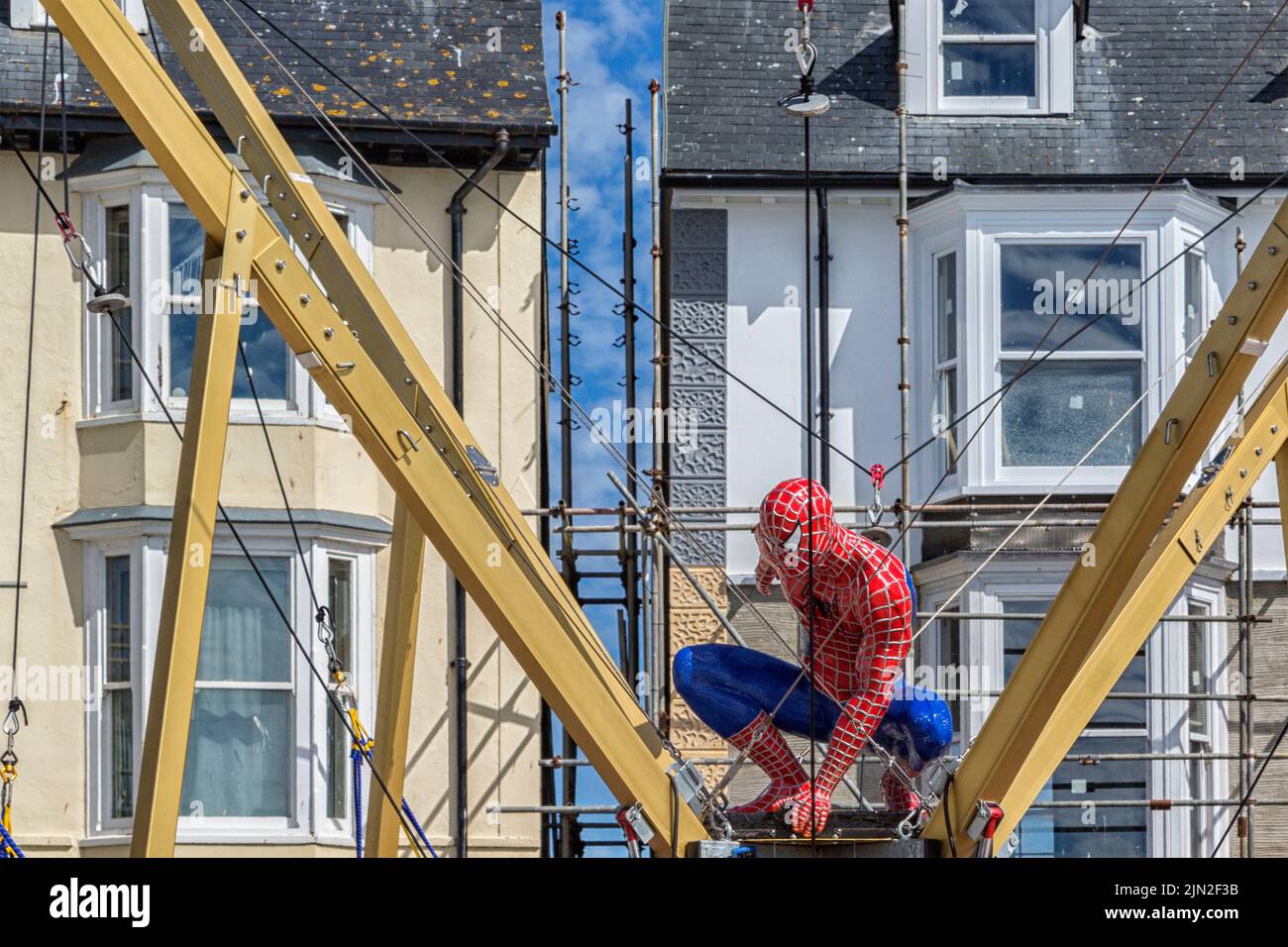 Spiderman on building hi-res stock photography and images - Alamy
