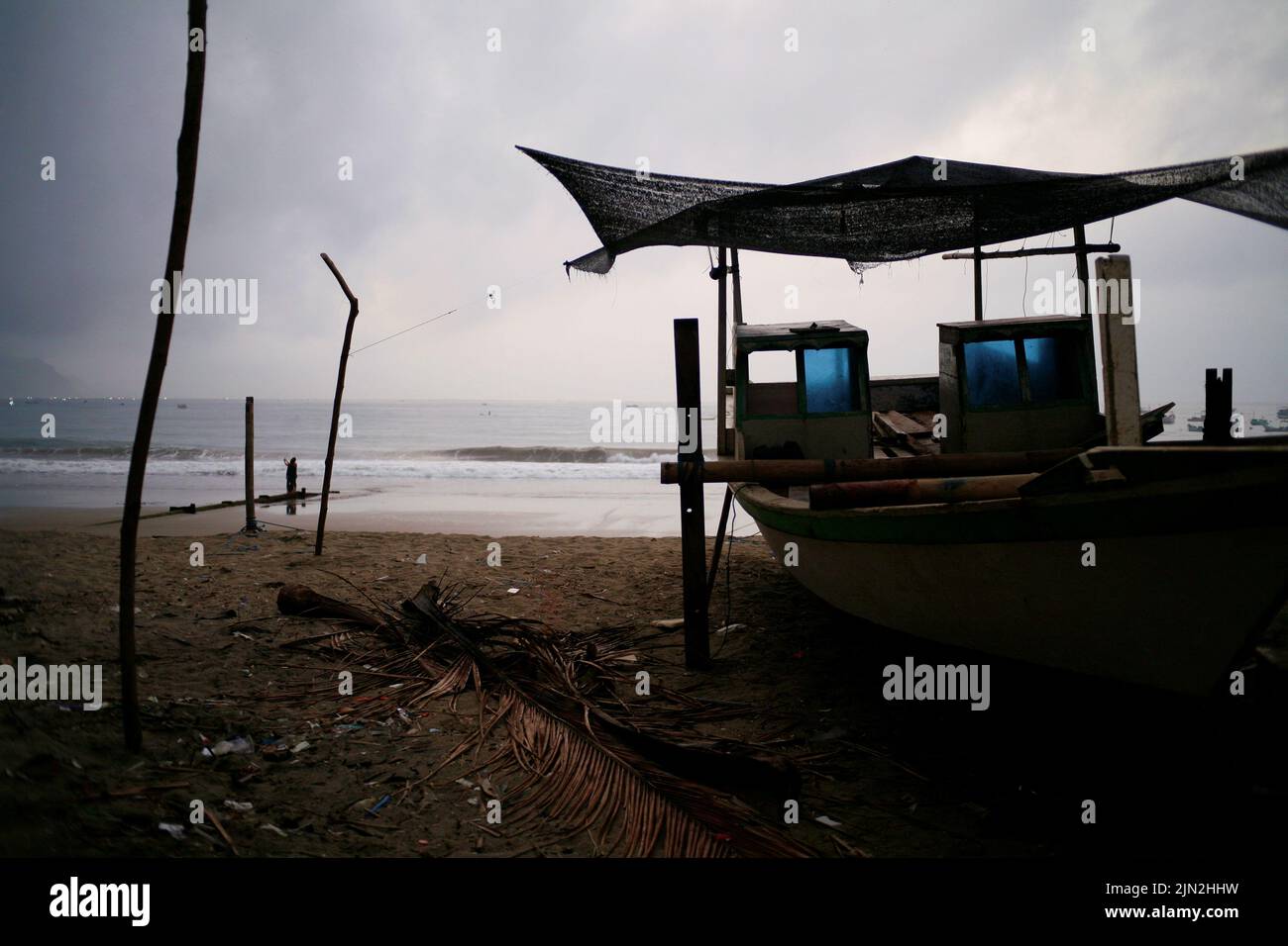 Tulungaung hi-res stock photography and images - Alamy