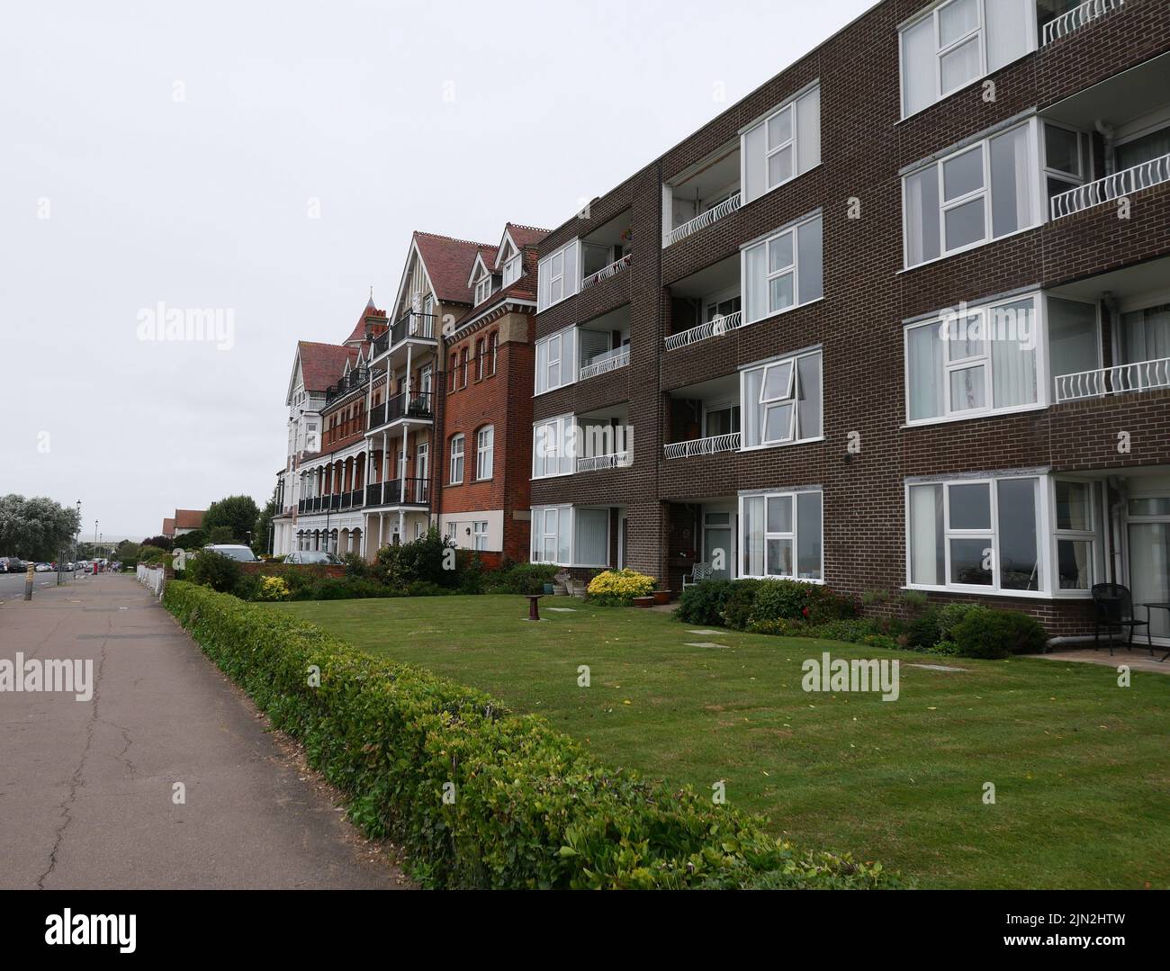Uk flats modern 2021 hi-res stock photography and images - Alamy