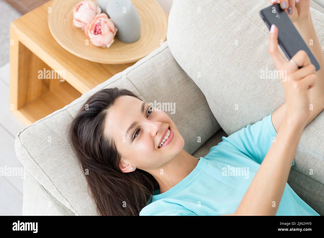 woman vlogging phone social network communication Stock Photo - Alamy
