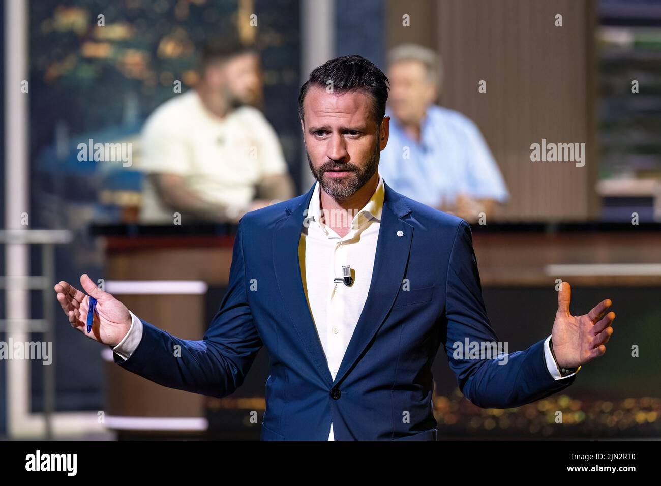 HILVERSUM, Netherlands, 08-08-2022, football, , Studio VTBL, Simon ...