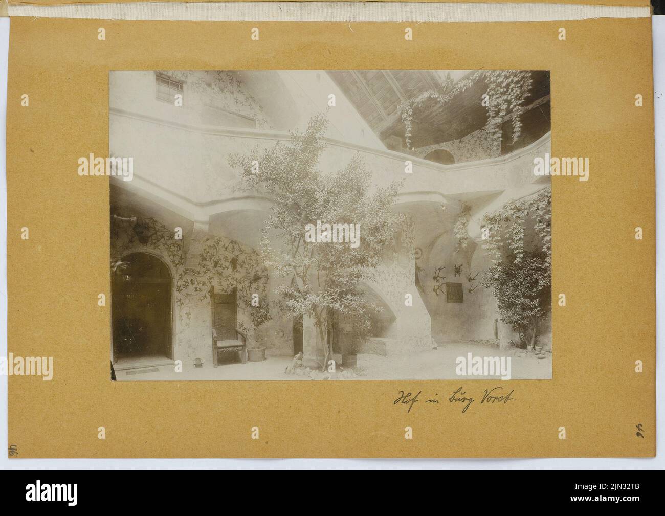 Stiehl Otto (1860-1940): Sketch and photo album 14: Burg Forst, Algund ...