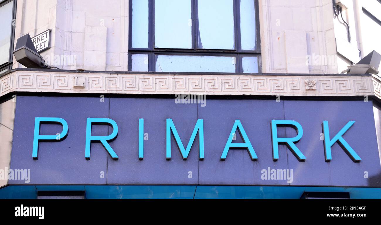 Primark signage hi-res stock photography and images - Alamy
