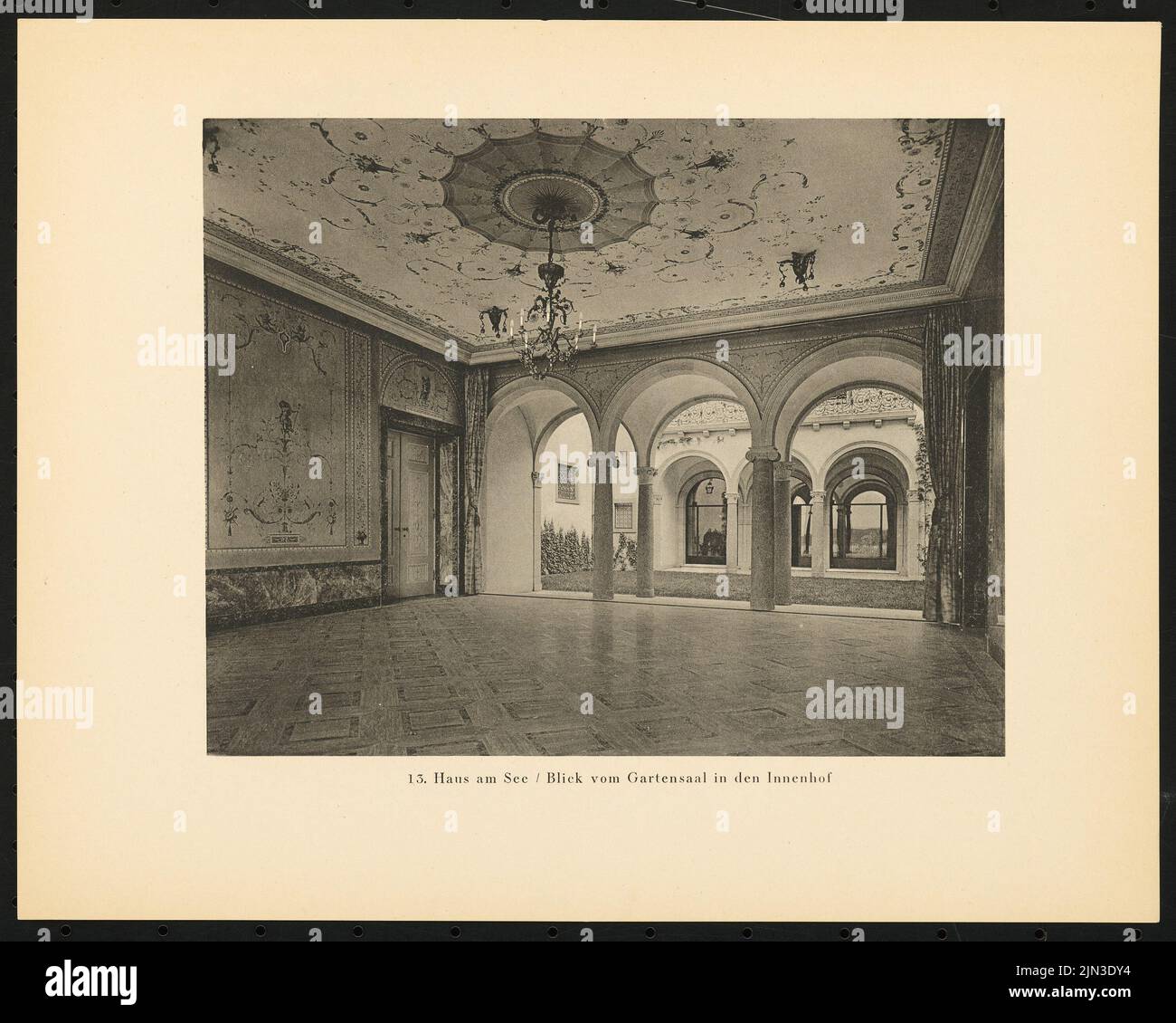Haus am See (residential building Dr. Paul Petschek), Berlin-Wannsee: Vestibül (from: Alfred ...