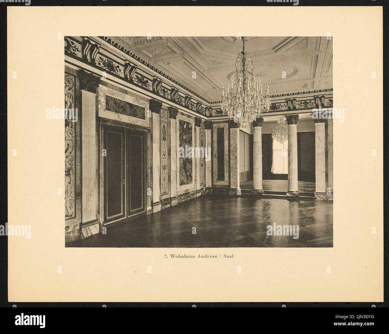 Landhaus Dr. Fritz Andreae, Berlin-Grunewald: ballroom, partial view (from: Alfred Breslauer ...