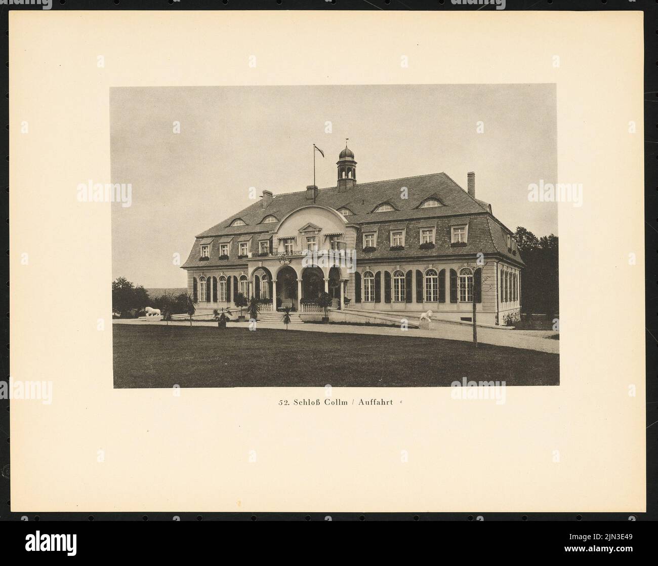 Kollm Castle, Saxony: Entrance side (from: Alfred Breslauer, executed ...