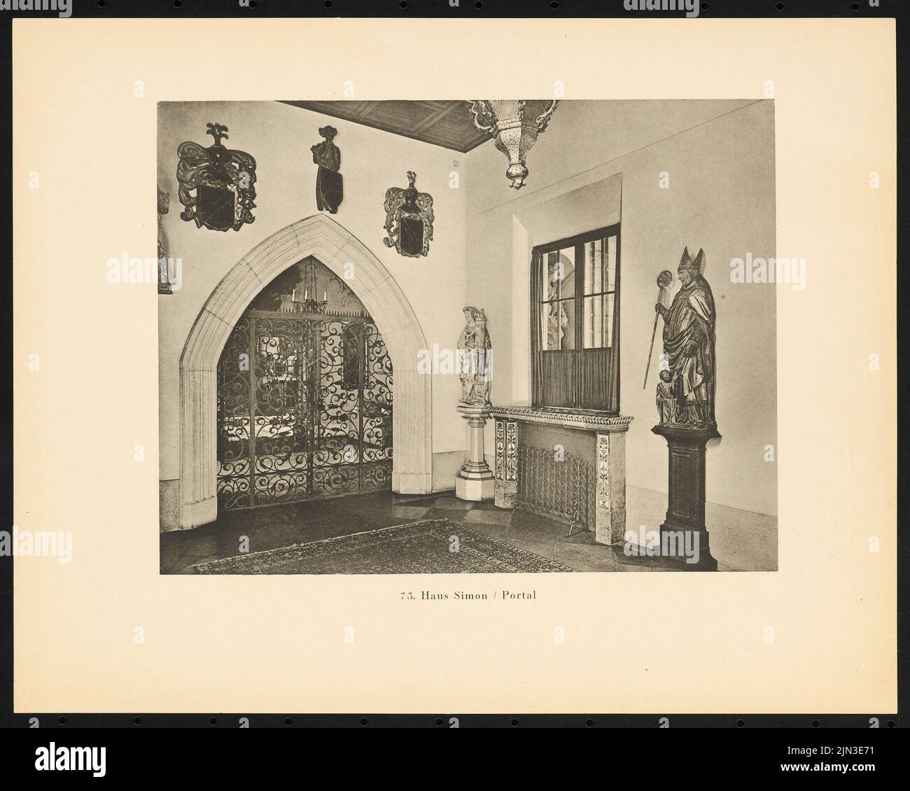 Villa James Simon, Berlin-Tiergarten. Conversion: anteroom with Gothic portal (from: Alfred ...