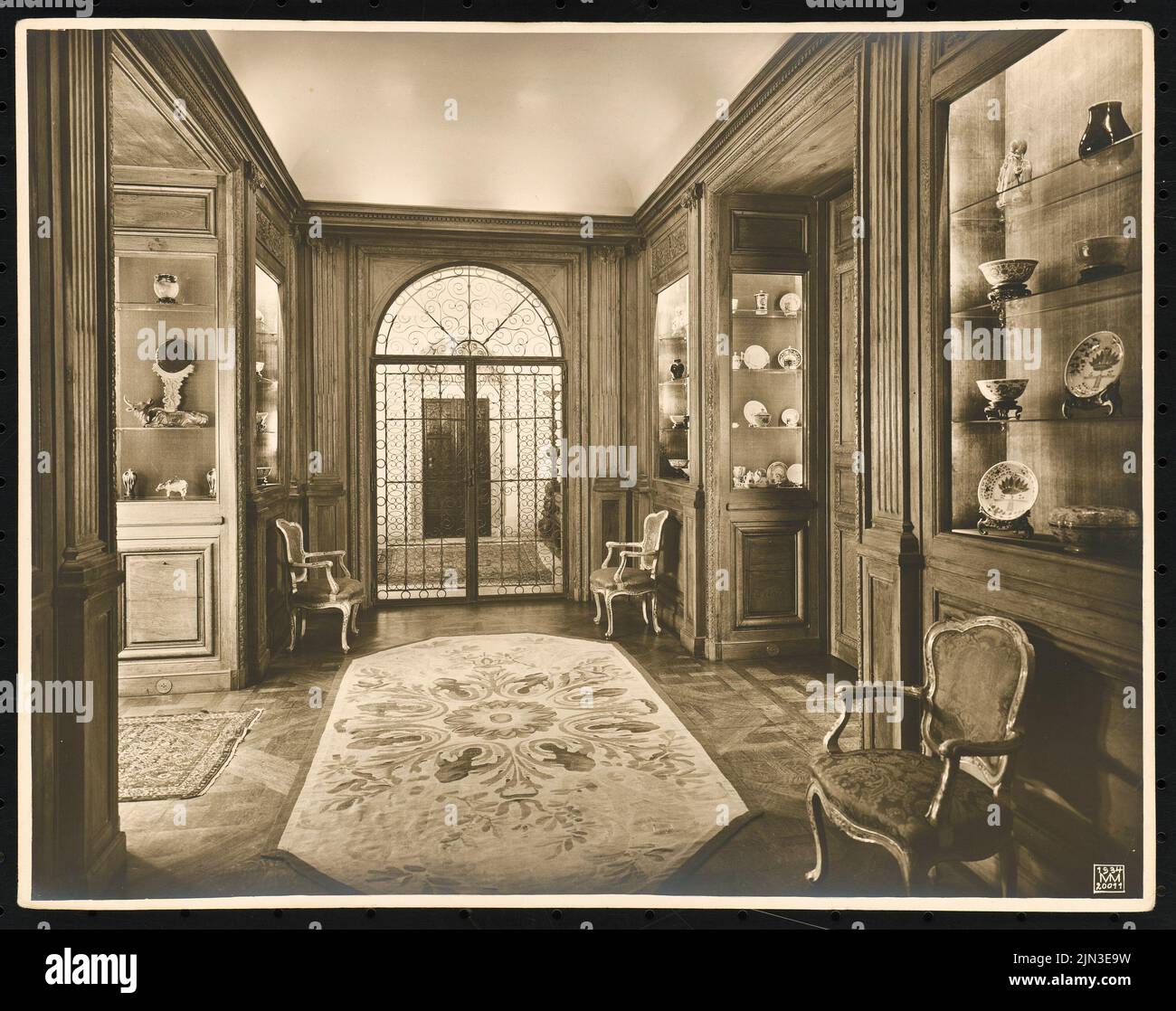 Italian embassy, Berlin-Tiergarten. Conversion: anteroom to the large ...