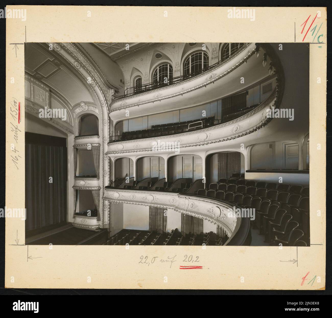 Theater aachen hi-res stock photography and images - Alamy