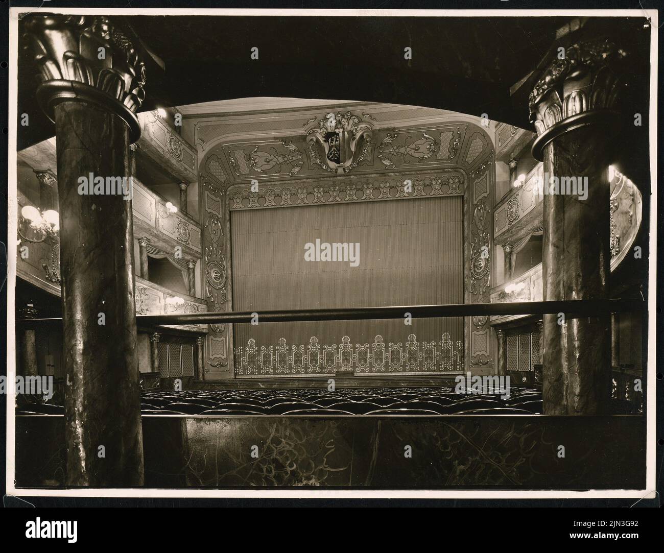 Landestheater, Linz: View of the Auditorium and Stage Stock Photo - Alamy