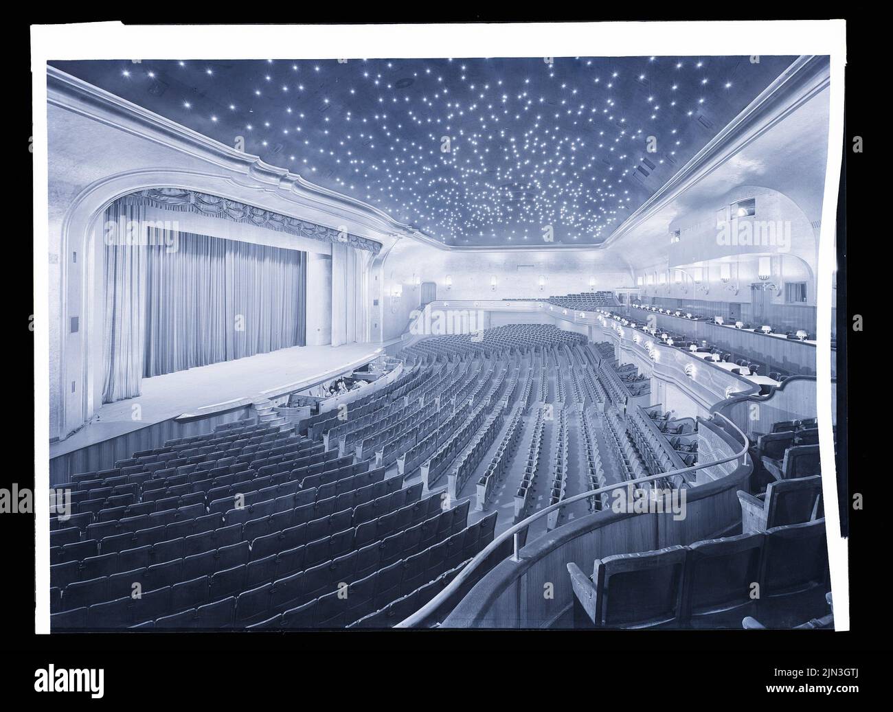 Wintergarten, Berlin: View of the auditorium and stage (negative to inv ...