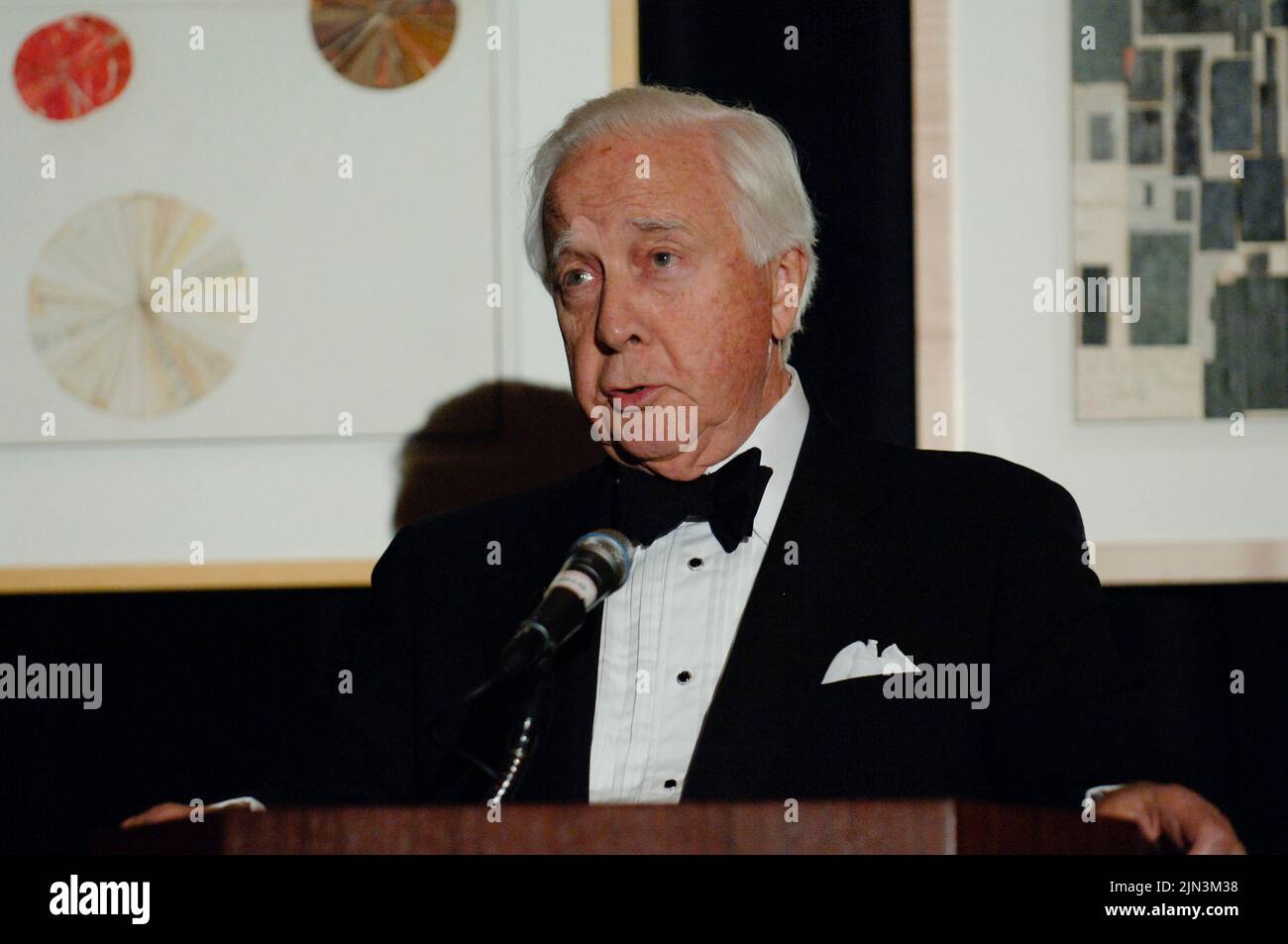 Austin, TX, USA. 28th Oct, 2005. Author DAVID MCCULLOUGH, two-time ...